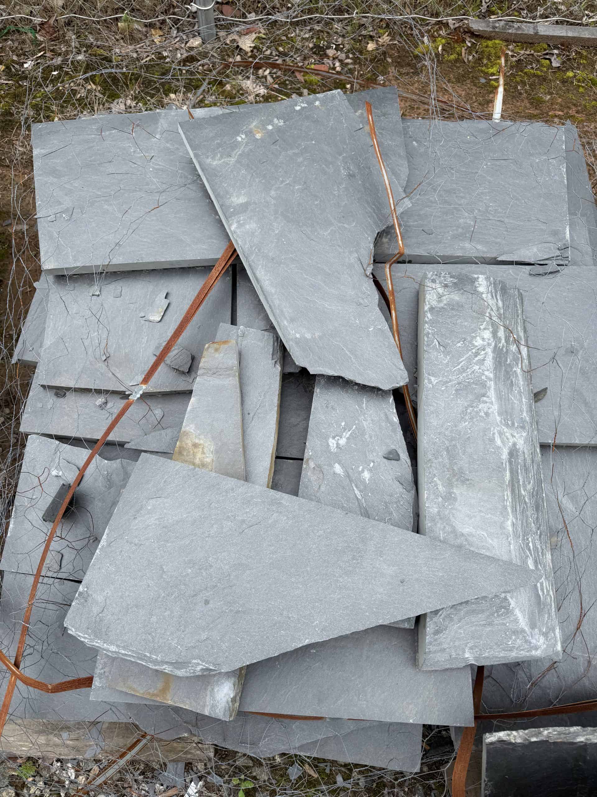 Buckingham Slate Irregular Flagstone | Capitol City Lumber